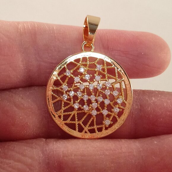 Jewelry | 18k Yellow Gold Filled Carved Web Diamond Zircon Necklace ...